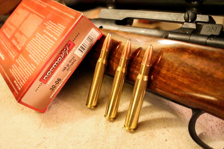 How Far Can a 30 06 Shoot Accurately and Effectively?